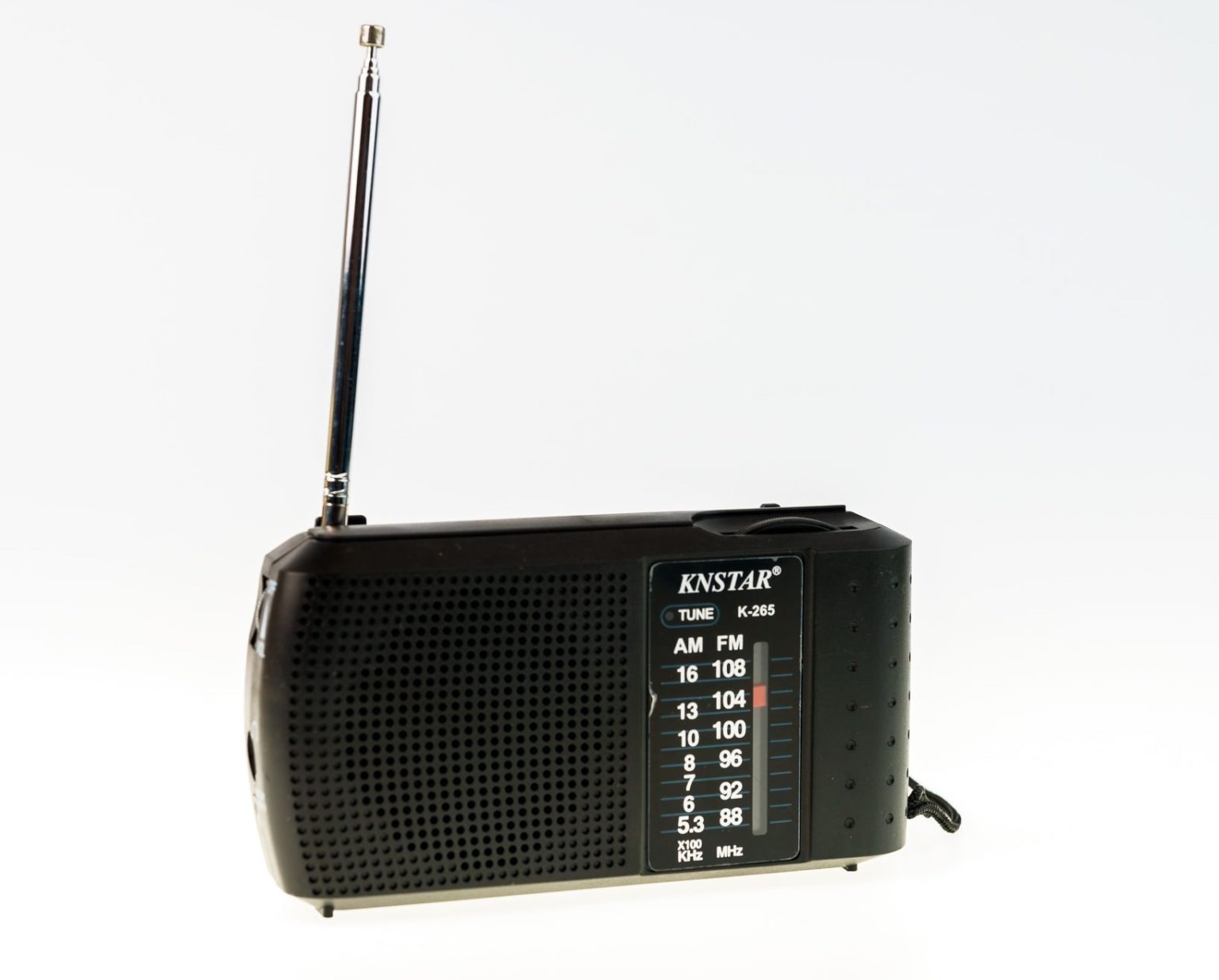 Prijenosni FM/AM radio prijemnik - Jeftini Top Proizvodi